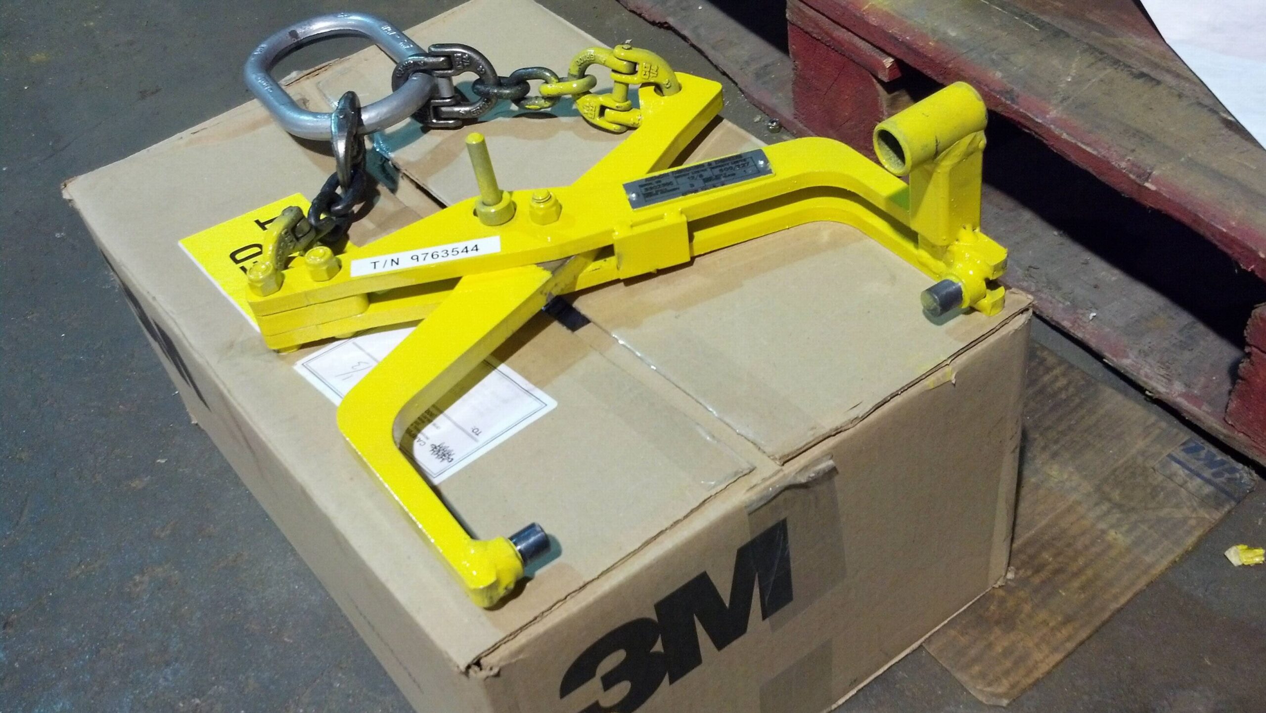 Below the Hook Lifting Devices | AFE Crane